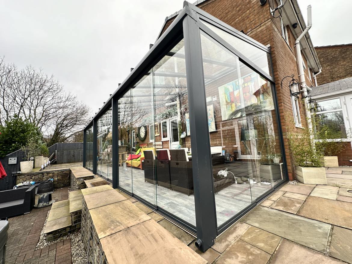 Sliding, Frameless, Bespoke Glass Walls in UK - G&A Gardens